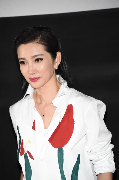 Li bingbing Stock Photos, Royalty Free Li bingbing Images | Depositphotos