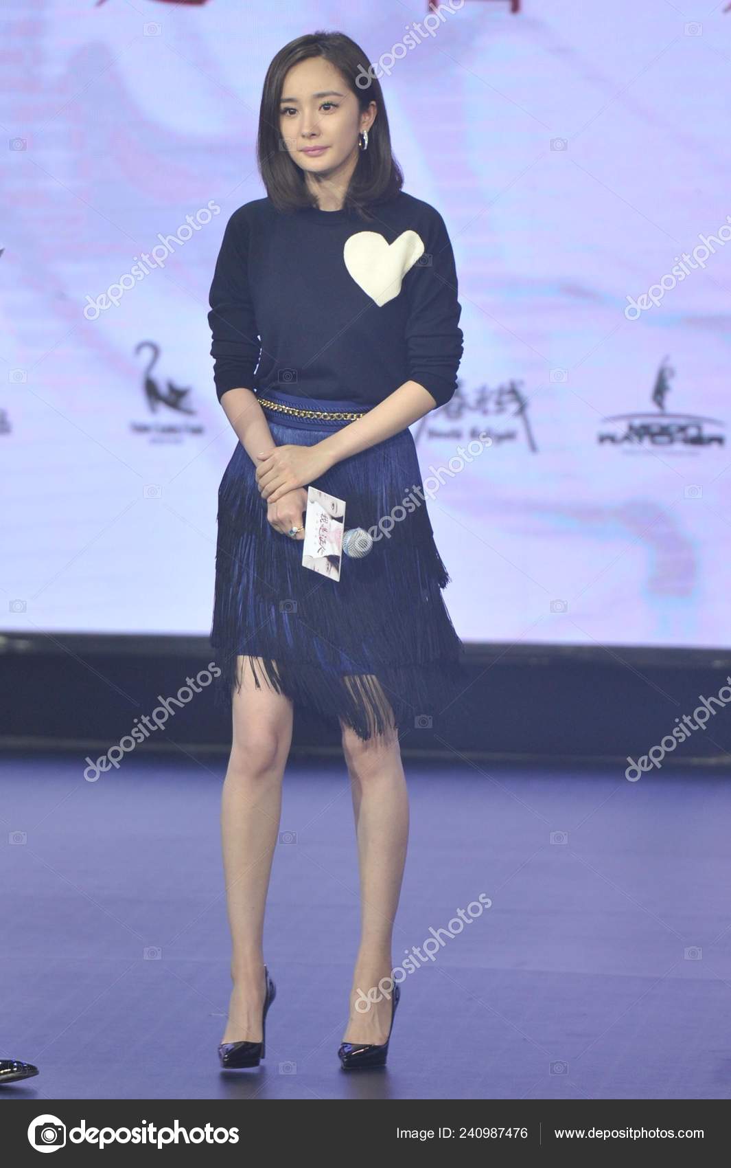 Chinese Actress Yang Poses Press Conference Her New Movie Witness ...