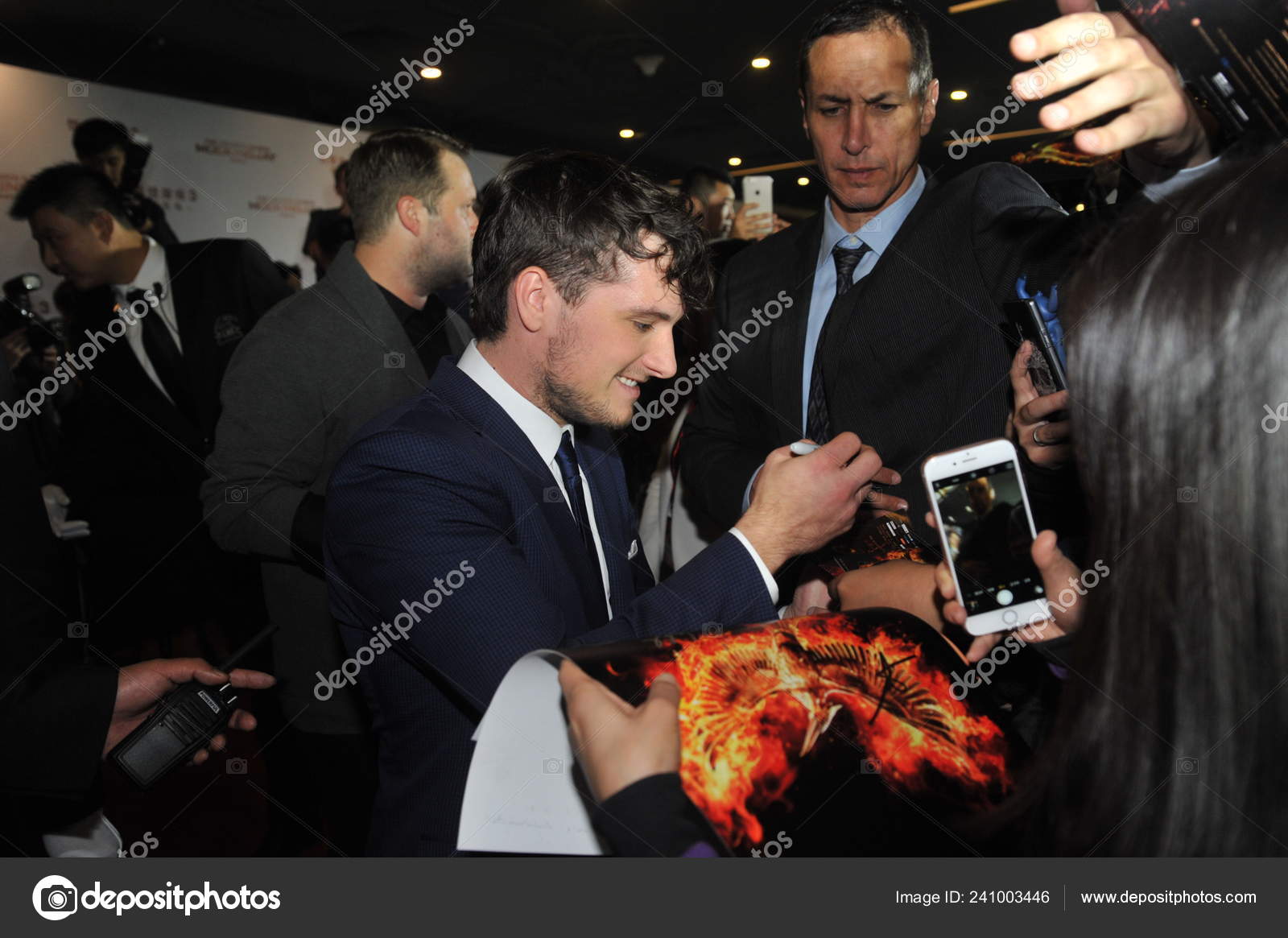Josh Hutcherson Signing Autographs