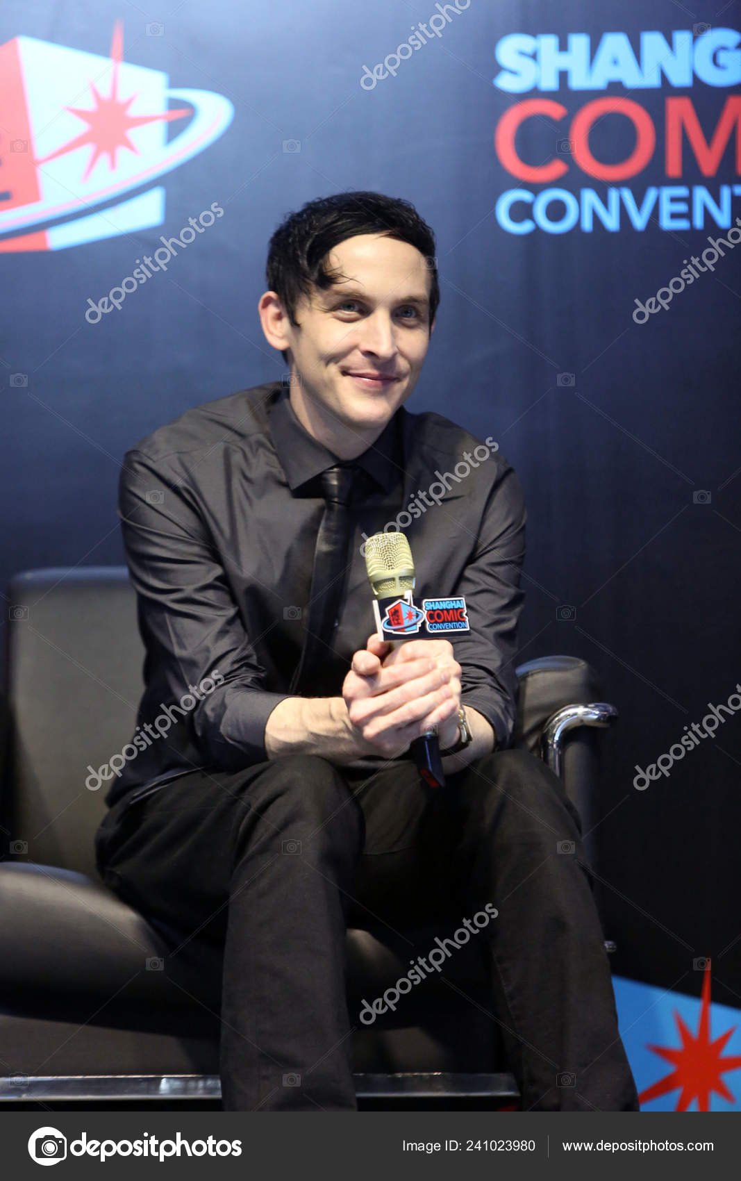 Robin Lord Taylor Actor