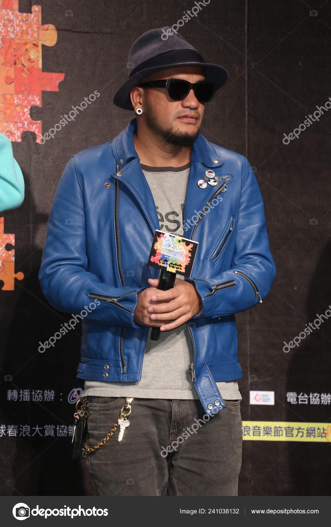 Taiwanese Singer Chang Chen Yue Poses Press Conference 2015 Kenting ...