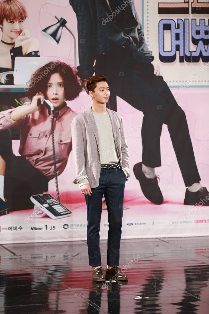 El Actor Surcoreano Park Seo Joon Asiste A Una Conferencia De Prensa Para Su Nuevo Drama