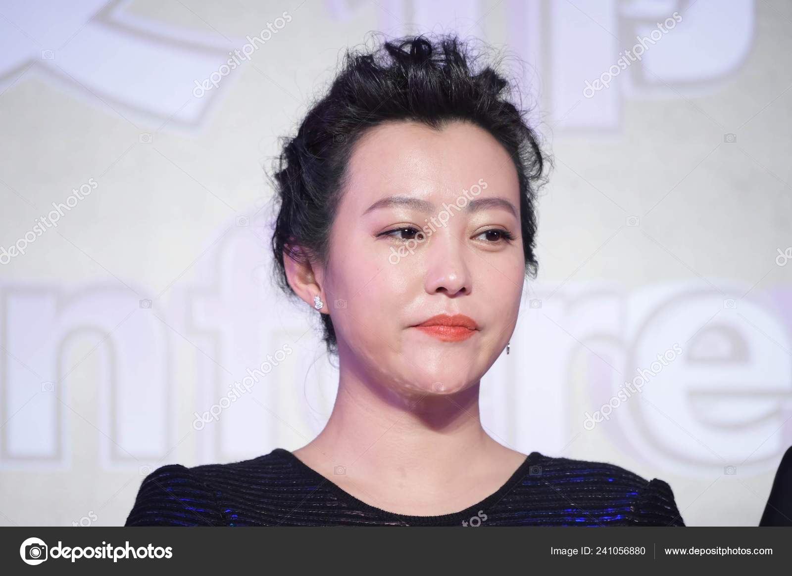 Chinese Actress Hao Lei Attends Press Conference Start Filming Her — Stock Editorial Photo ...