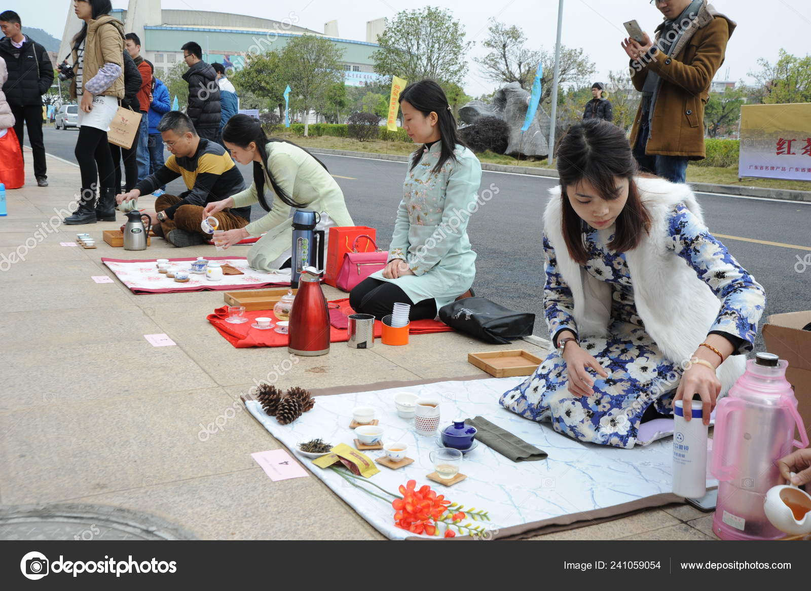 Chinese Beauties Perform Teaism Street Yingde City South China's ...