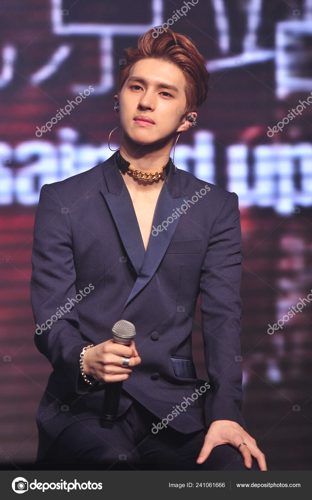 Member South Korean Boy Group Vixx Attends Showcase New Music — Stock ...