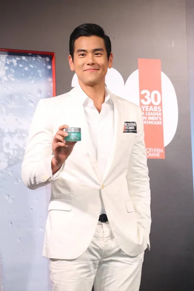 Taiwanese Actor Eddie Peng Poses Promotional Event Biotherm Homme Hong ...