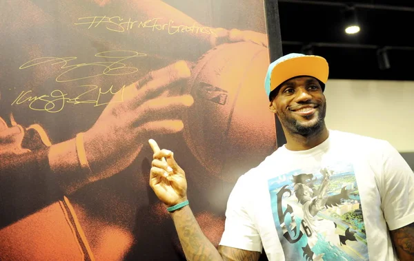 Homme signature Stock Photos, Royalty Free Homme signature Images ...