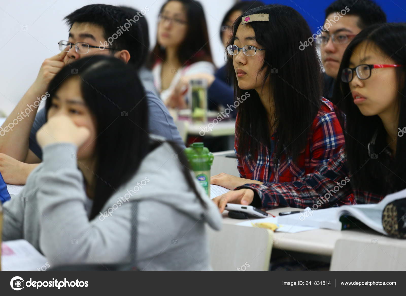 File Chinese College Students Attend Class University Shanghai China ...