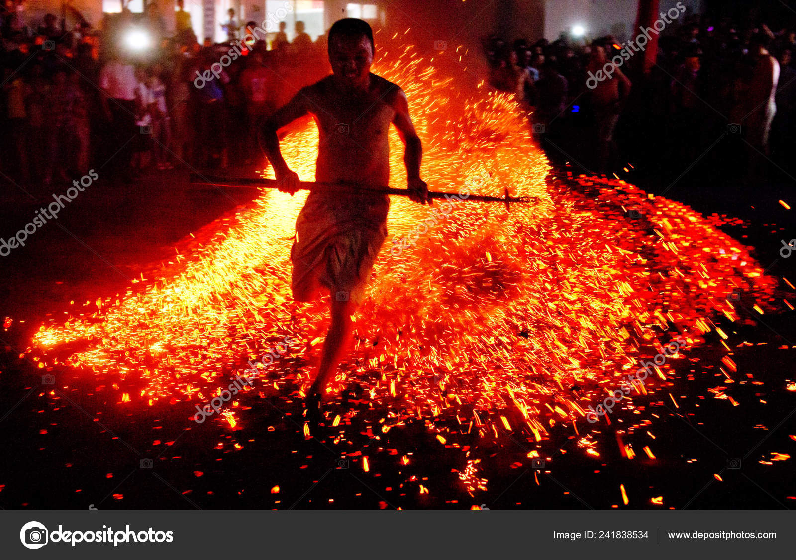 Local Chinese Man Runs Barefoot Burning Ambers Traditional Firewalking ...