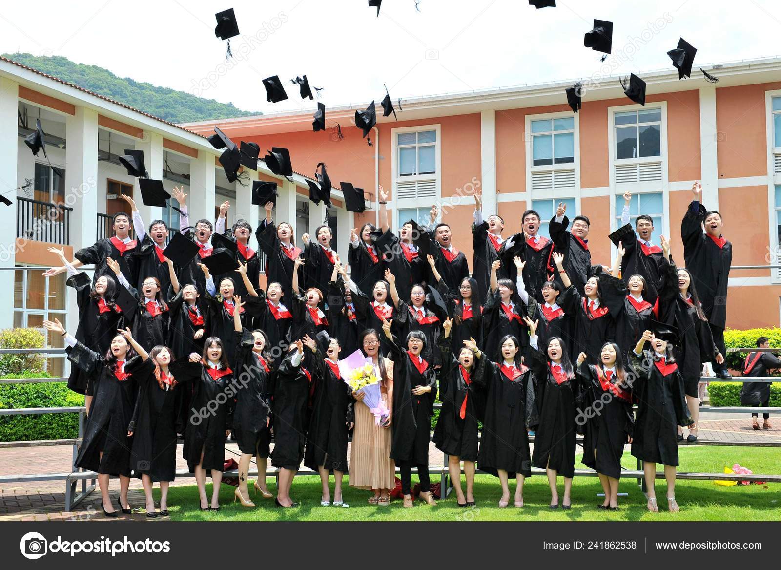 Chinese Graduates Dressed Academic Gowns Throw Hats Air Celebrate ...