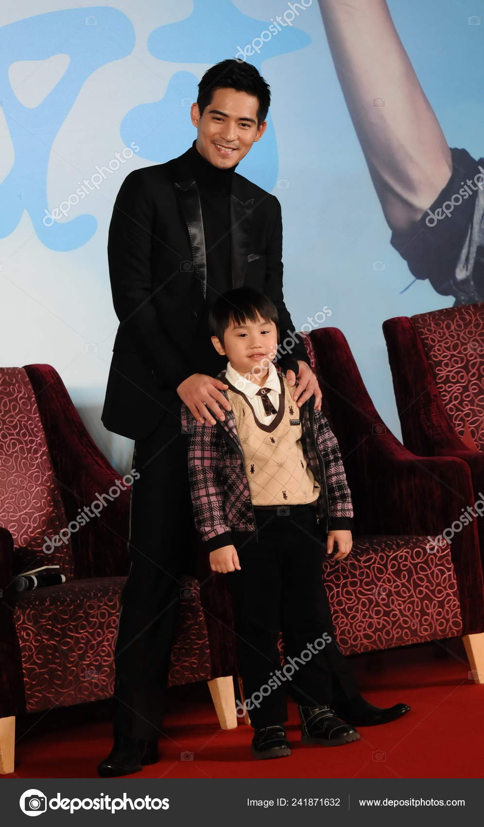 Taiwanese Actor Singer Vic Chou His Son Movie Child Star — Stock ...