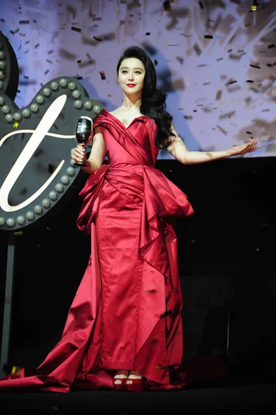 Chinese Actress Fan Bingbing Poses Press Conference Mobile Game Dawn ...