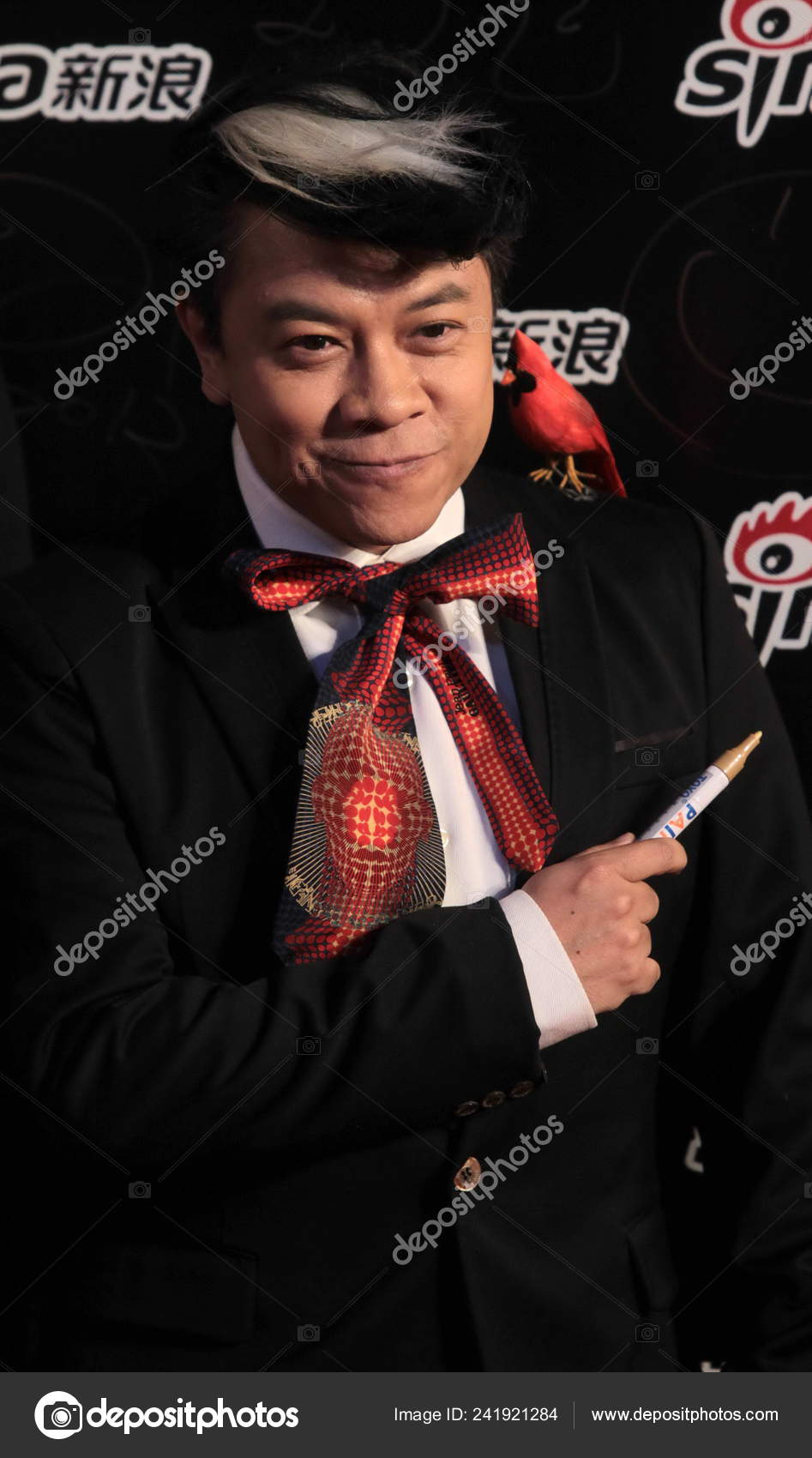 Chinese Host Kevin Tsai Poses Ceremony Sina Com Beijing China – Stock ...