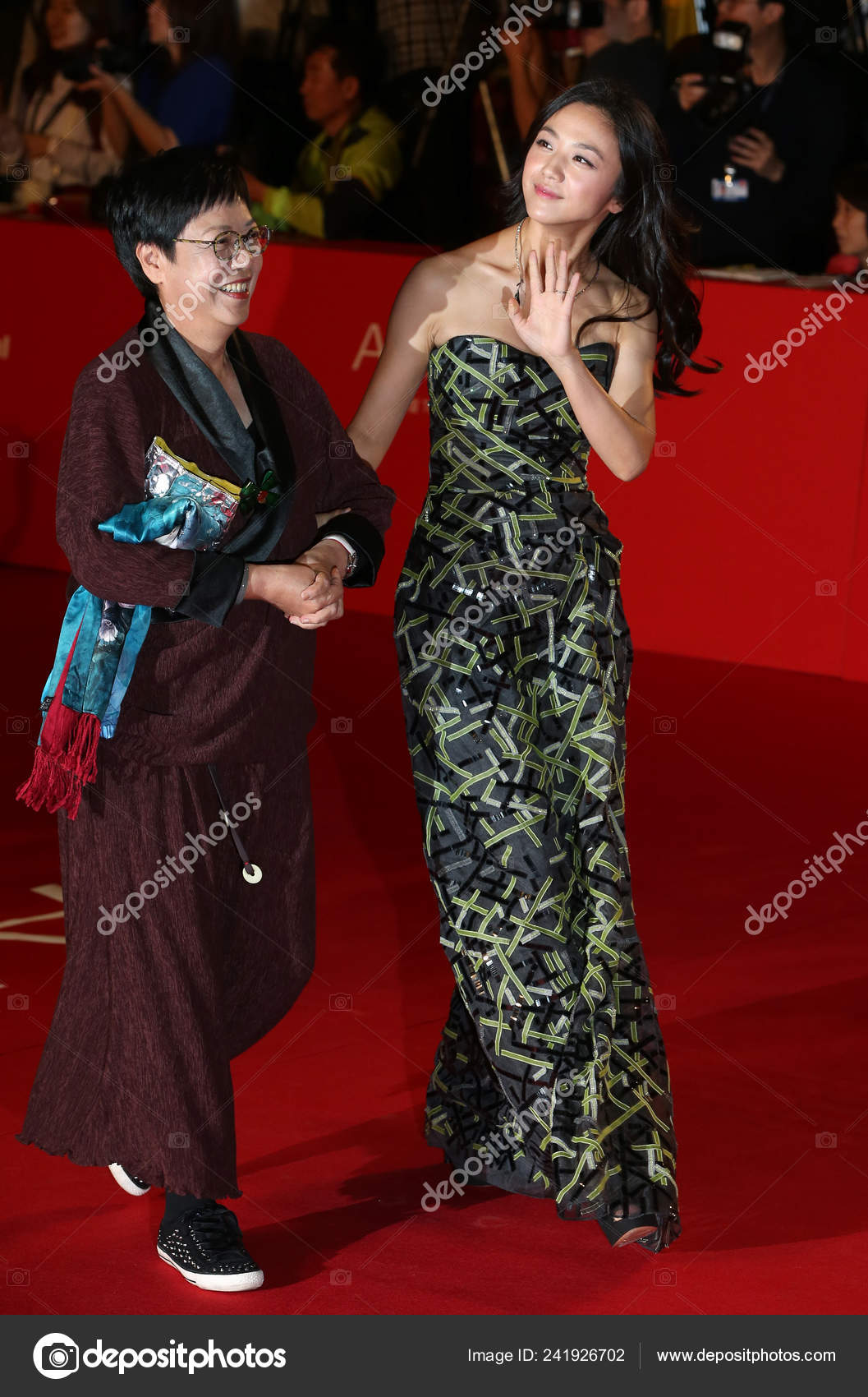 Actriz China Tang Wei Derecha Directora Hong Kong Ann Hui — Foto editorial de stock ...