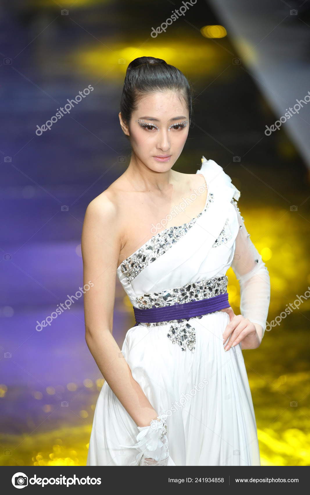 Model Displays New Creation Chinese Fashion Designer Mark Cheung Mark ...