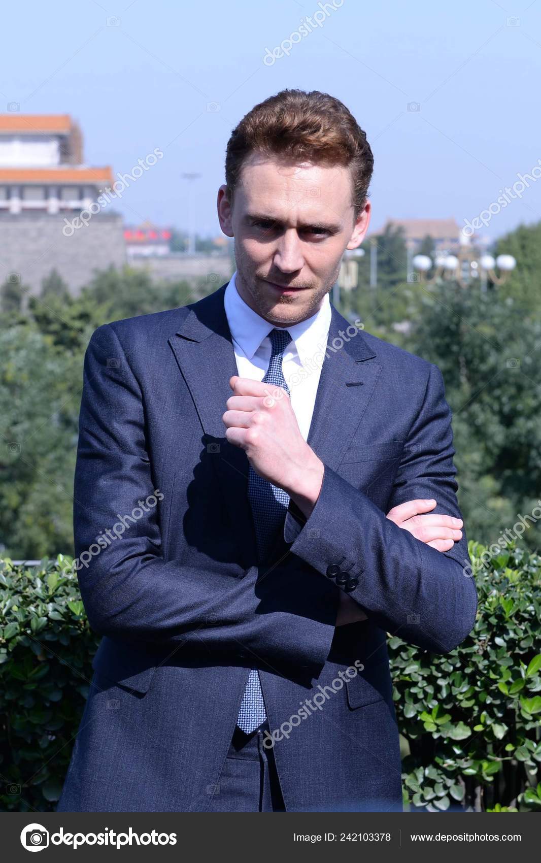 English Actor Tom Hiddleston Poses Photocall Promote His New Movie ...
