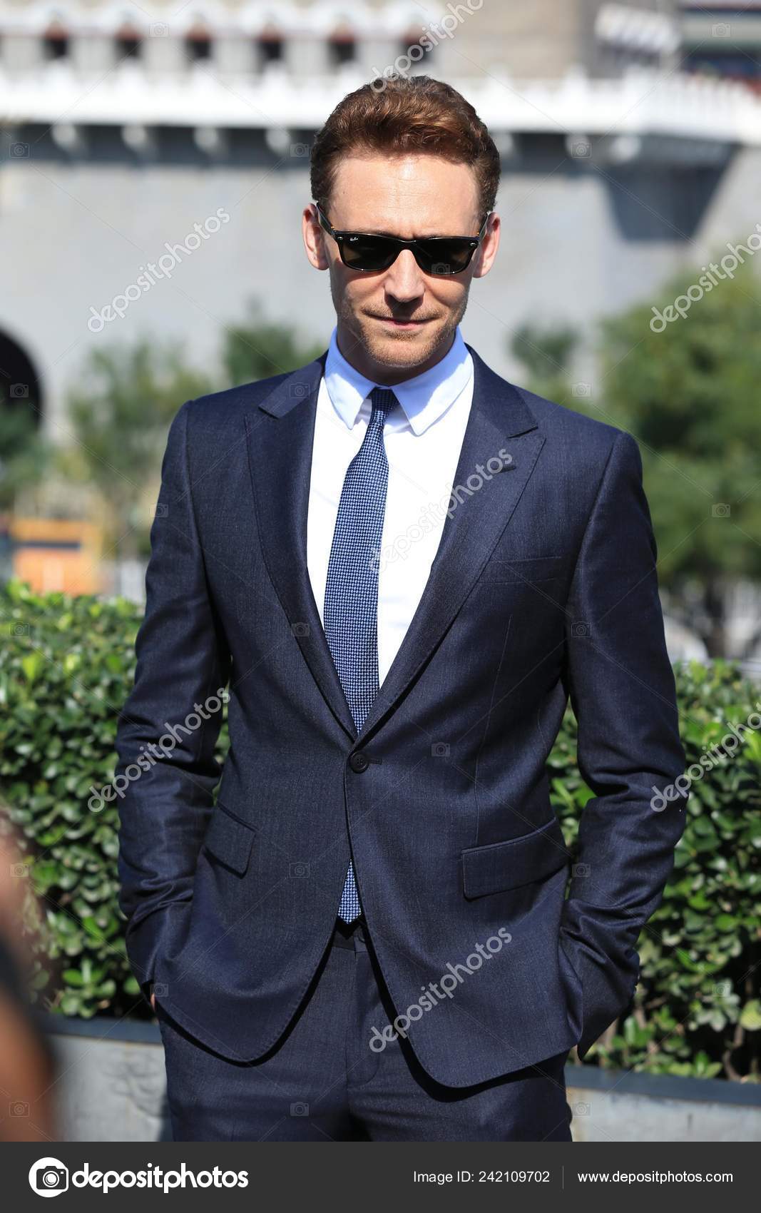 English Actor Tom Hiddleston Poses Photocall Promote His New Movie ...
