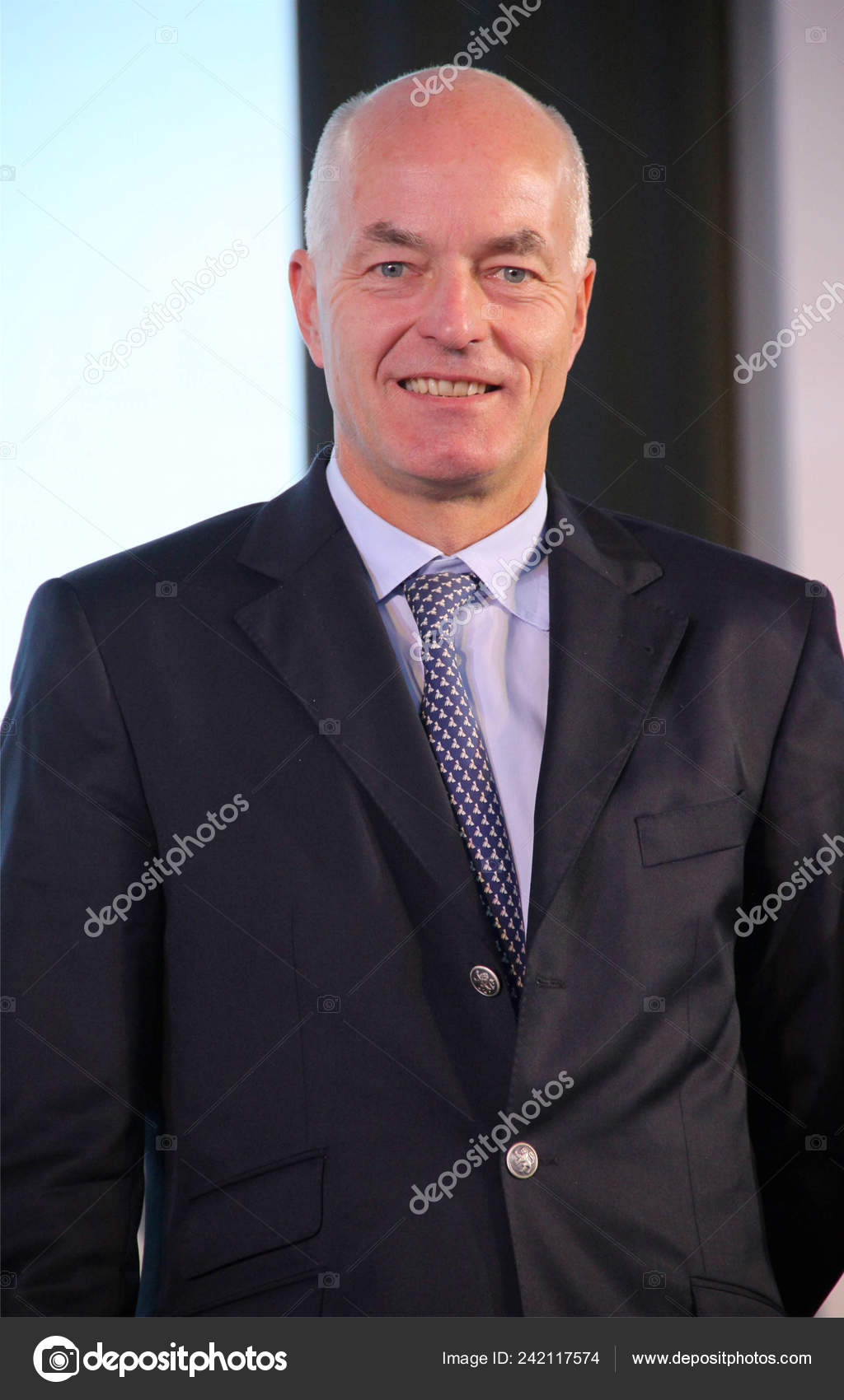 Karsten Engel President Ceo Bmw Greater China Region Smiles Launch ...