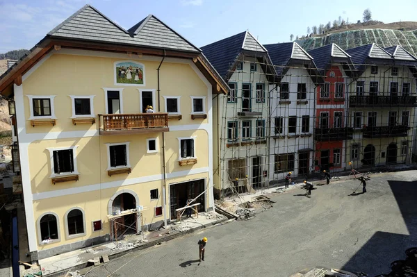 Hallstatt China Replica