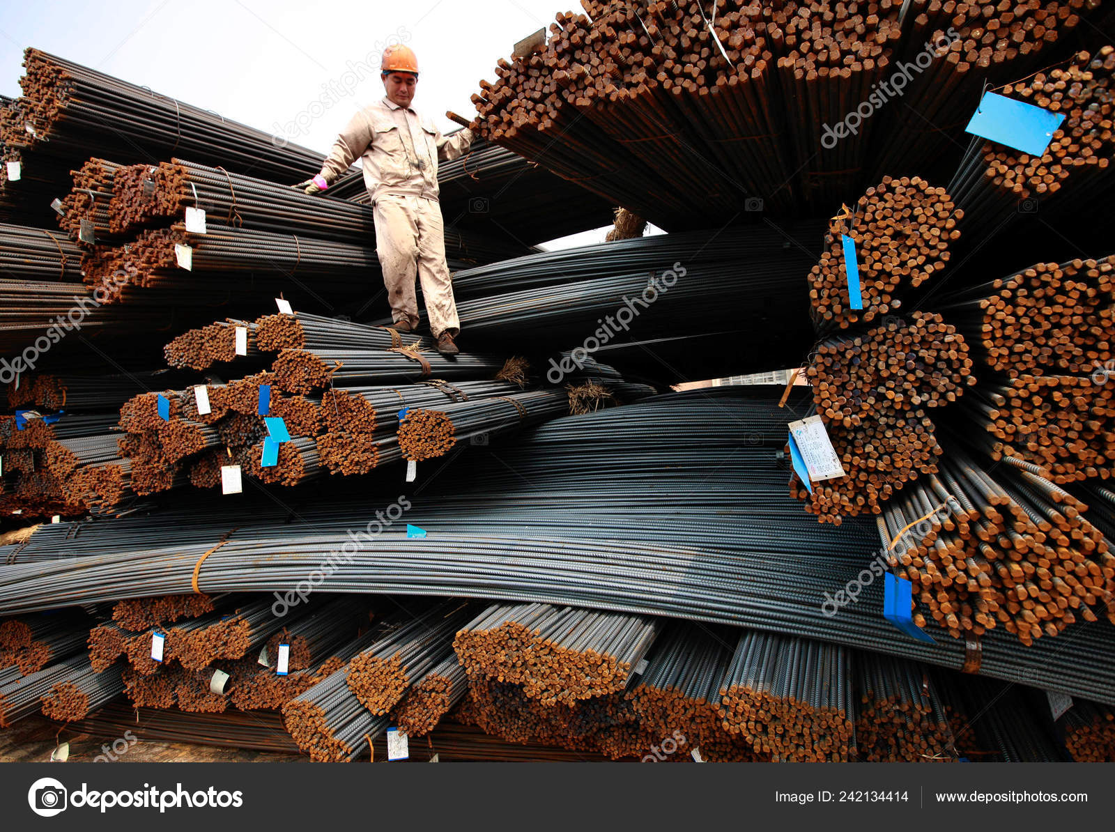 Chinese Worker Climbs Stack Reinforcing Steel Rods Steel Processing ...
