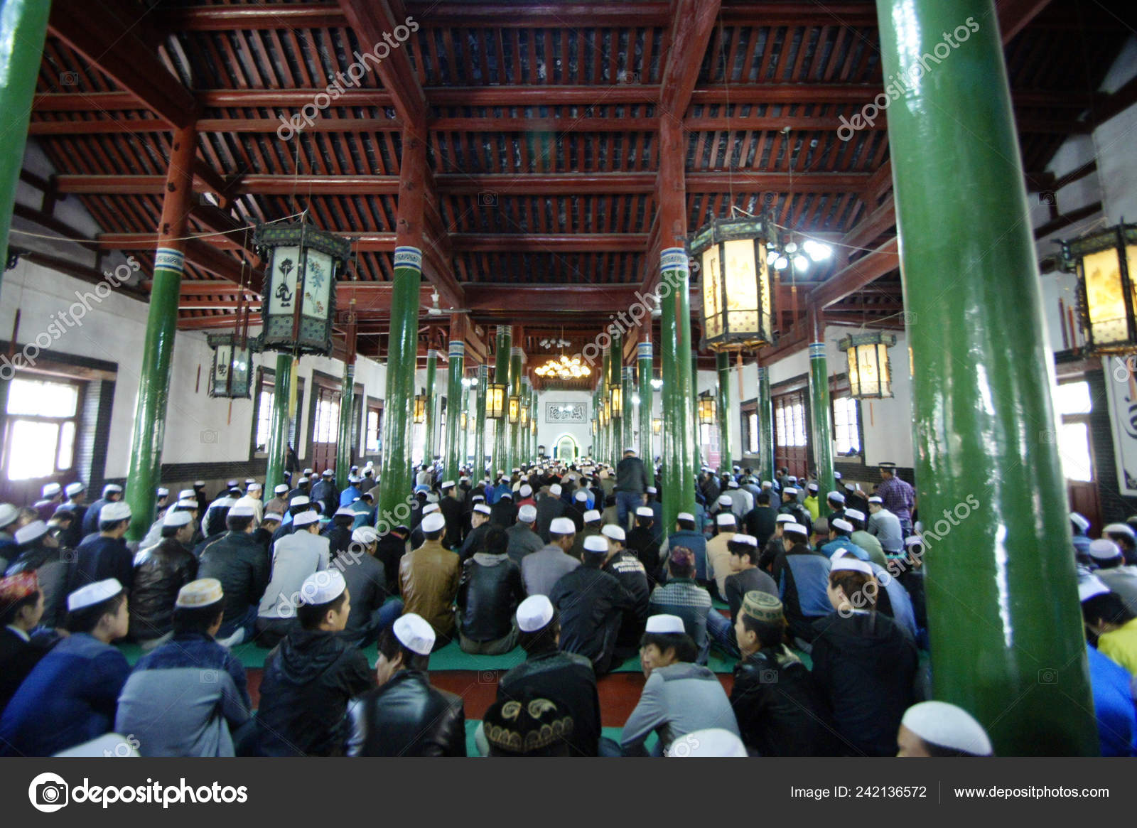 Chinese Muslims Attend Eid Adha Prayer Session Mosque Jinan City ...