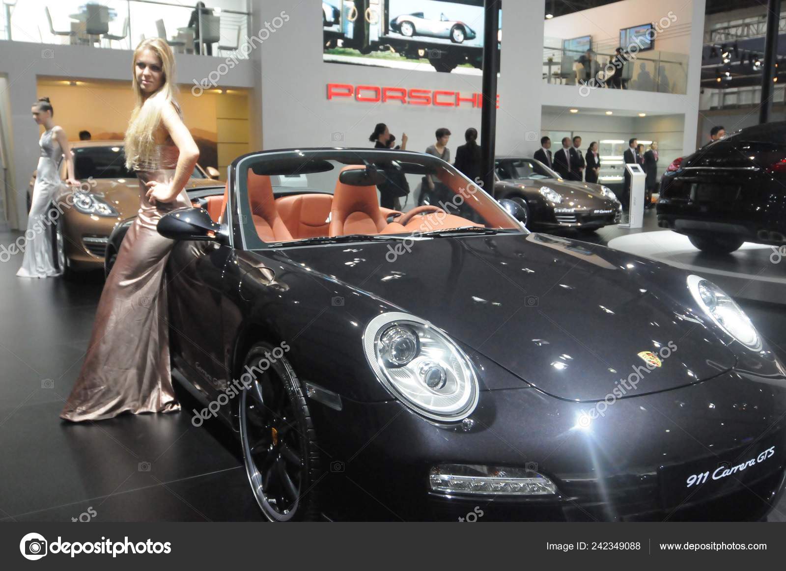 Models Pose Stand Porsche Auto Show Hangzhou East Chinas Zhejiang ...