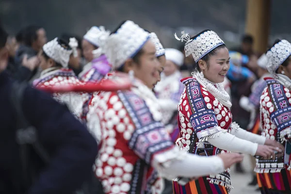 Chinese Girls Zhuang Ethnic Group Dressed Traditional Costumes ...