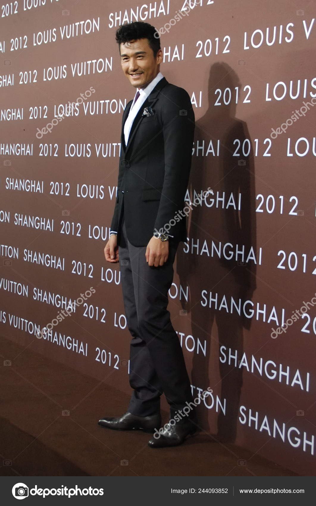 Chinese Actor Bing Poses Red Carpet Louis Vuitton 2012 Autumn – Stock ...