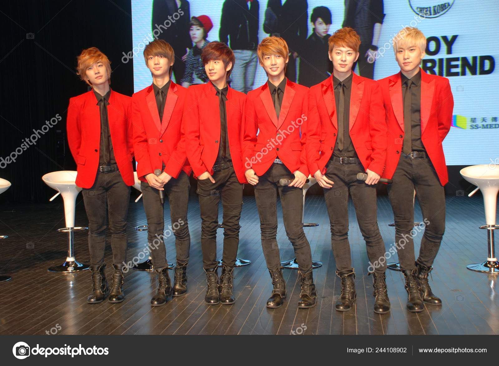 Korean Boy Band Boyfriend