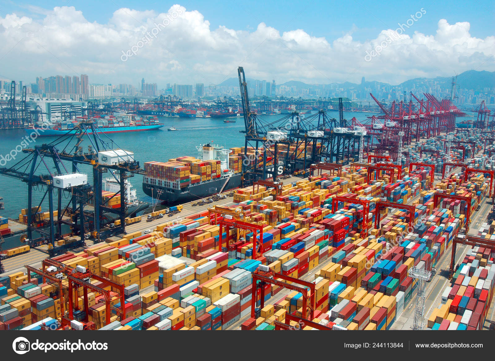 Stacks Containers Pictured Kwai Chung Container Terminal Hong Kong ...