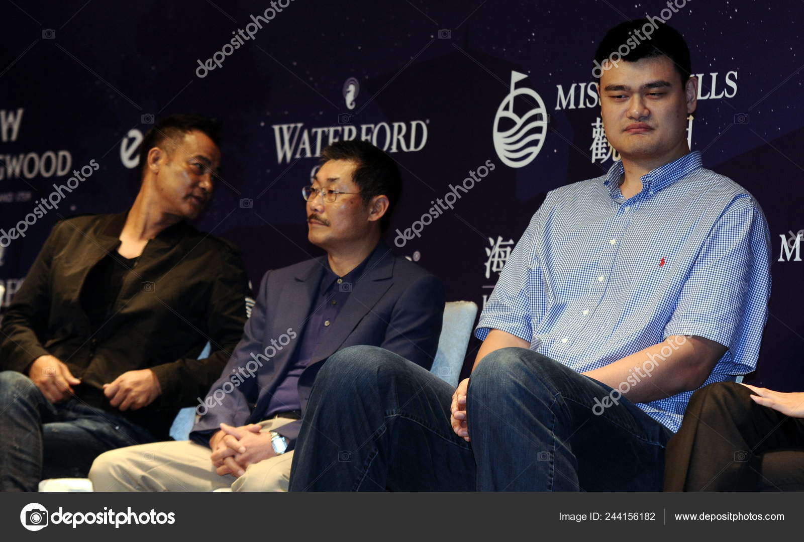 Left Hong Kong Actor Simon Yam Chinese Director Ping Retired – Stock ...