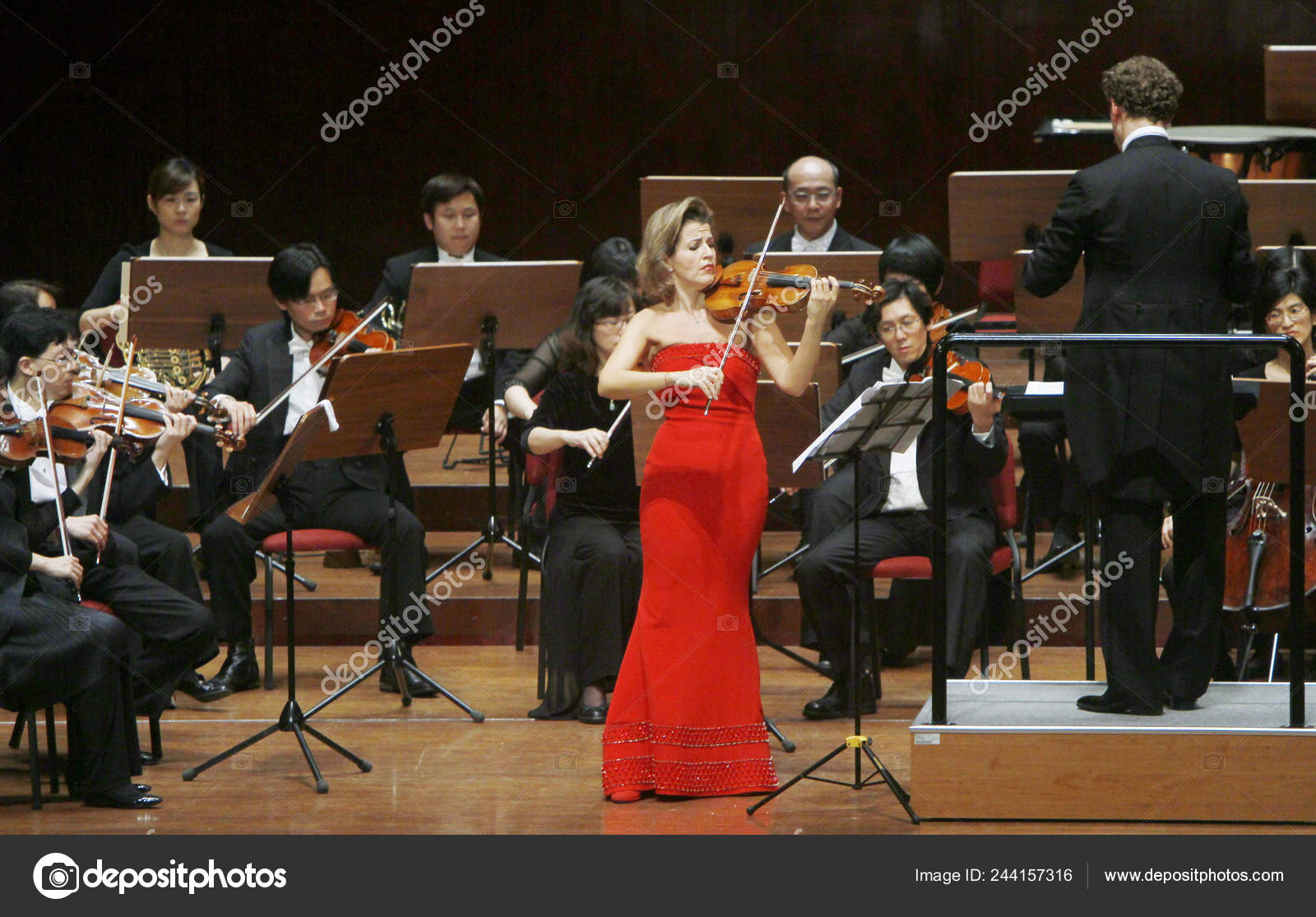 German Violinist Anne Sophie Mutter Performs Her Concert Taipei Taiwan ...