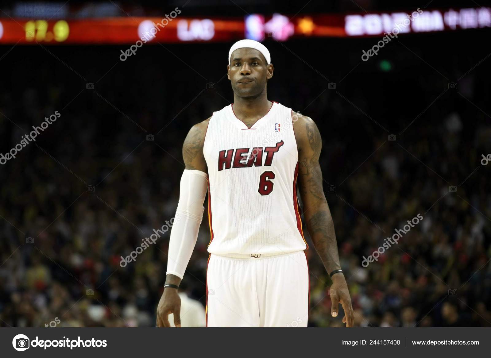 Lebron James Miami Heat Reacts His Teammate Compete Los Angeles — Stock ...