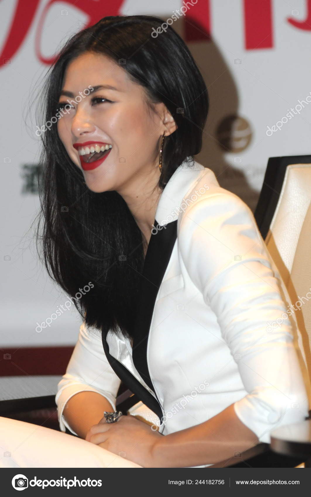 Zhu Zhu Chinese Actress Hot Pictures Indiatimescom Zhu Zhu Chinese Actress Hot Pictures