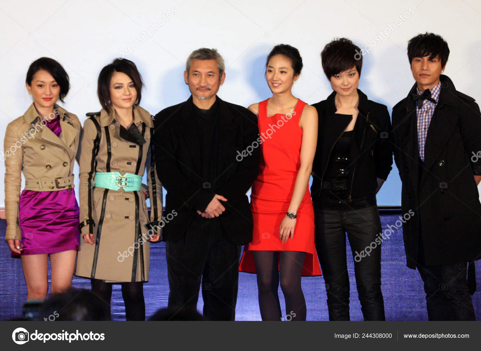 Left Chinese Actress Zhou Xun Taiwanese Singer Fan Hiu Huen — Stock ...