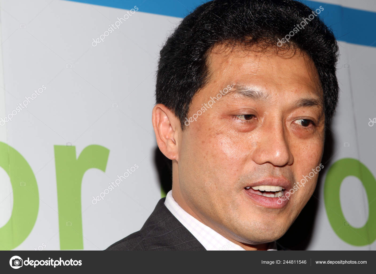 Lim Cheng Teck Ceo Standard Chartered China Speaks Launch Ceremony ...