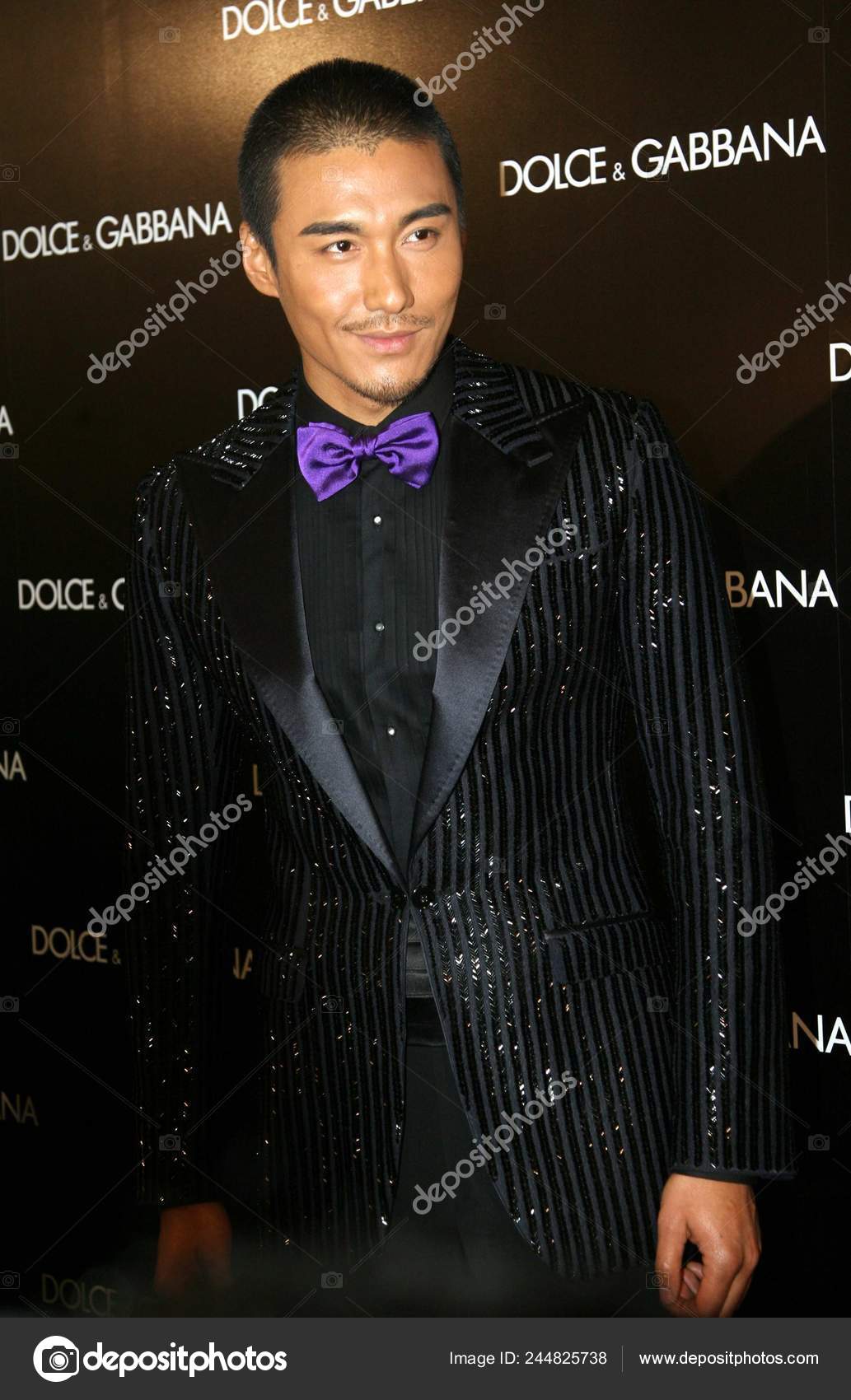 Chinese Actor Bing Poses Opening Ceremony Dolce Gabbana Flagship Store ...