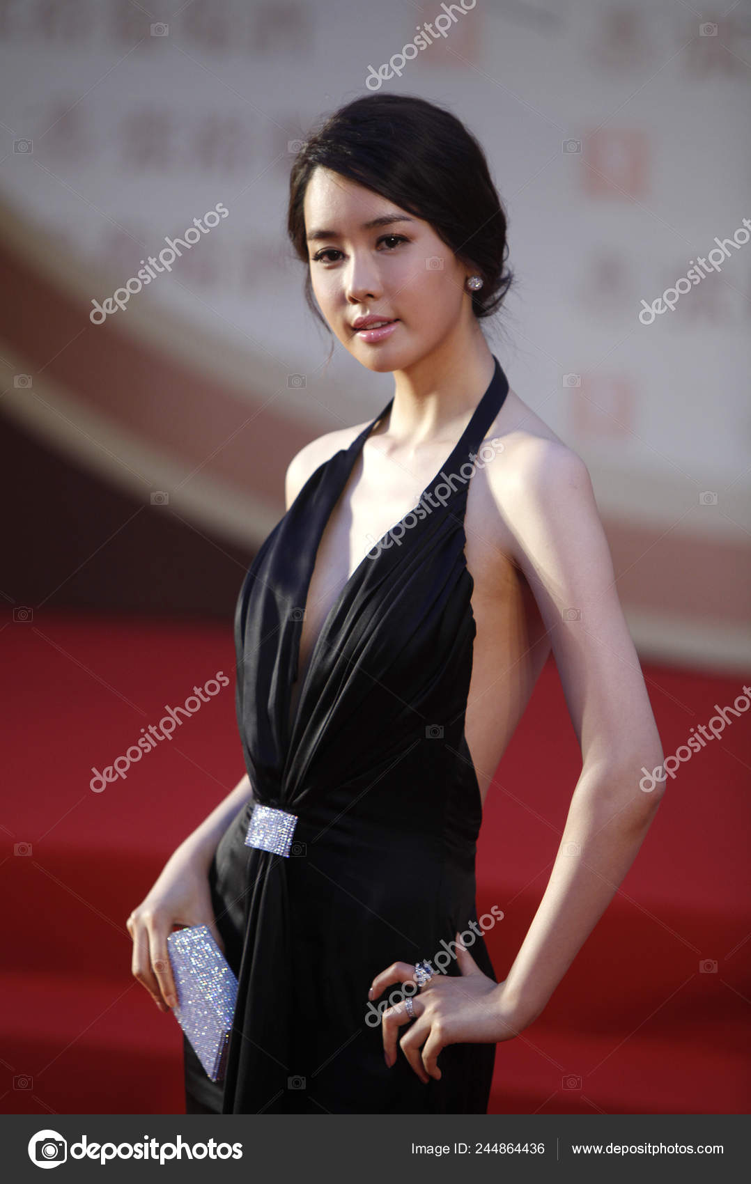 South Korean Actress Hae Lee Poses Red Carpet Prior Opening – Stock Editorial Photo ...