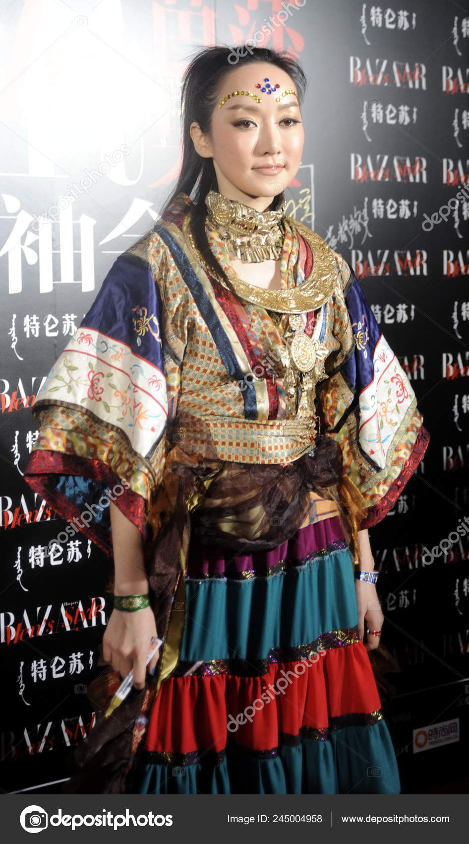 Chinese Singer Dingding Poses Bazaar Mens Style Magazine Gala Beijing ...