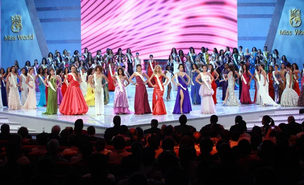 Beauty pageants Stock Photos, Royalty Free Beauty pageants Images ...