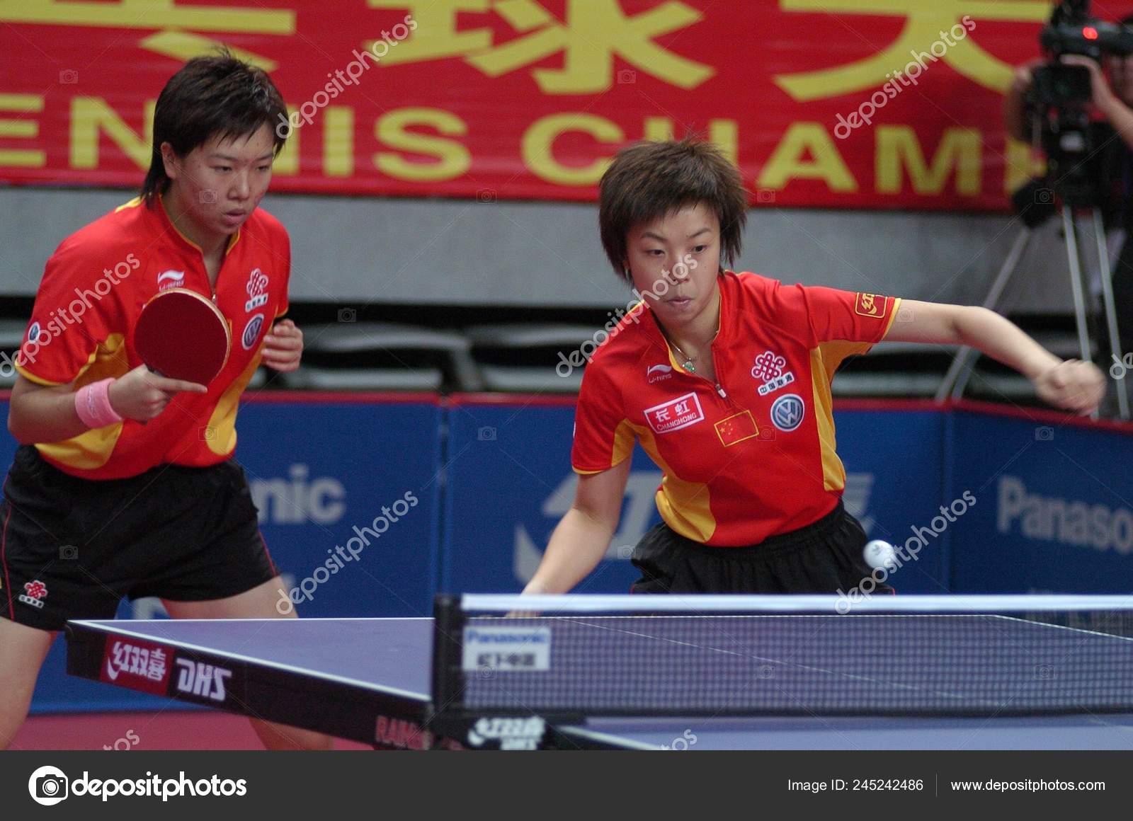 Chinas Zhang Yining Right Xiaoxia Compete Cho Rong Moon Sun — Stock ...