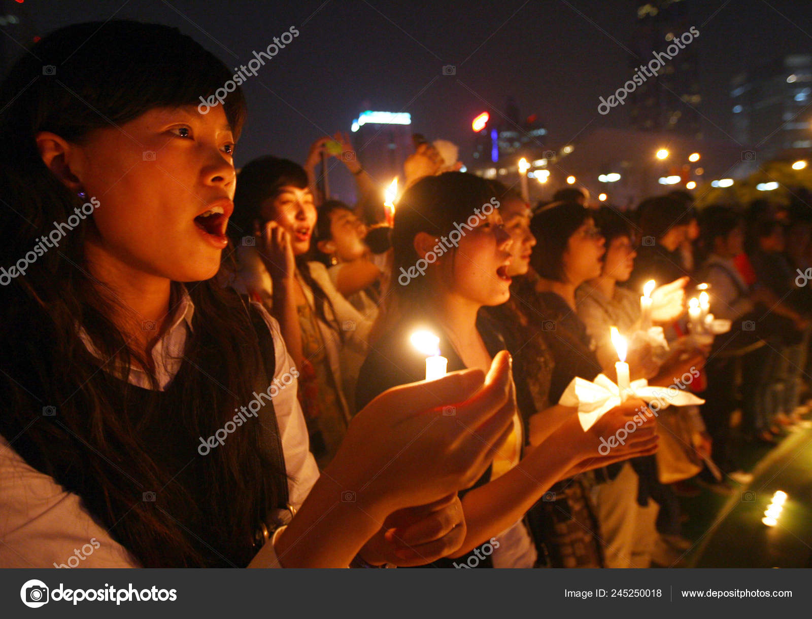 Local Chinese Citizens Light Candles Chant Slogans Mourn Victims Who ...
