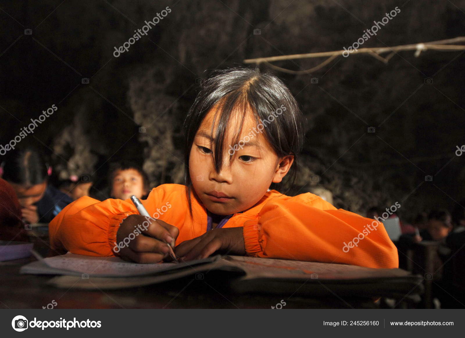 Chinese Pupils Seen Class Zhongdong Hope Primary School Cave Getu ...