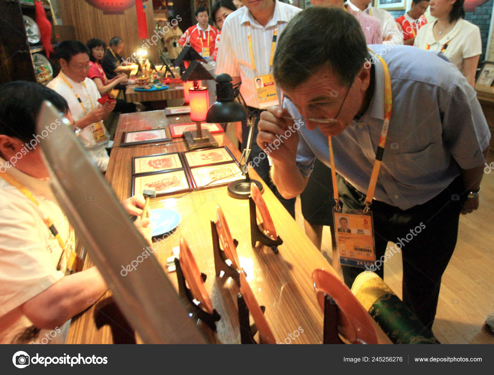 Gilbert Felli Olympic Games Executive Director Ioc Accompanied Chinese ...