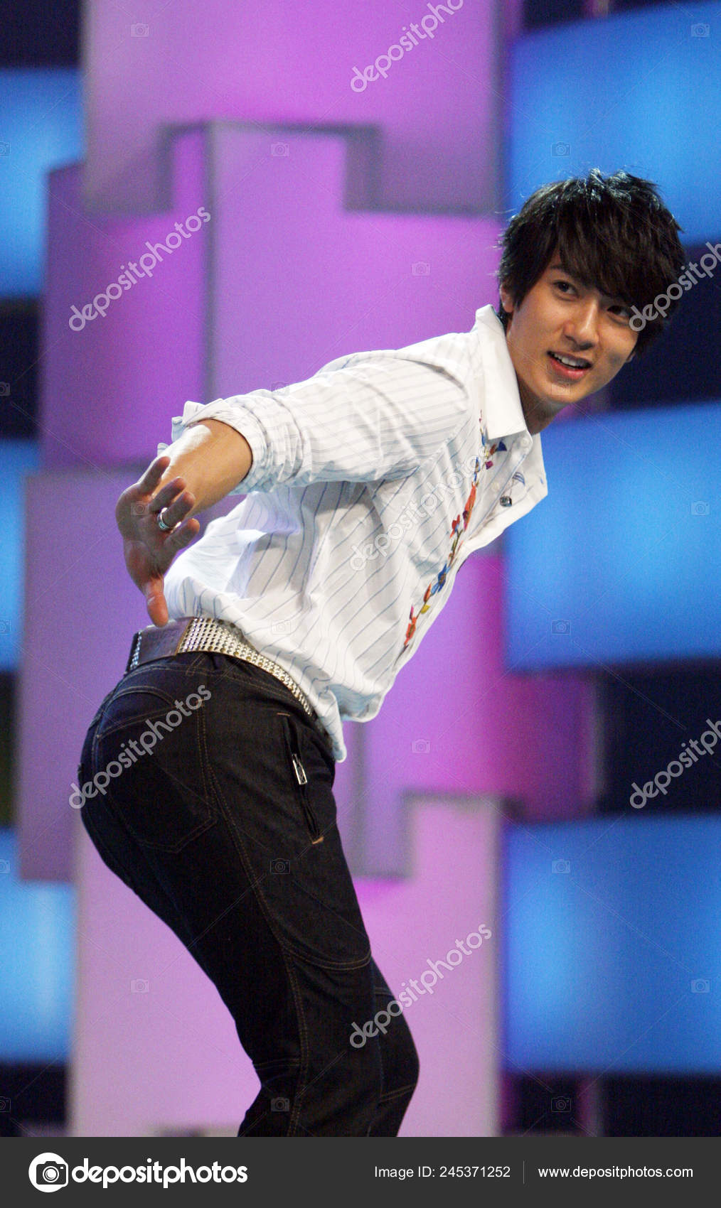 Brunei Actor Chun Poses Program Changsha Central Chinas Hunan Province ...