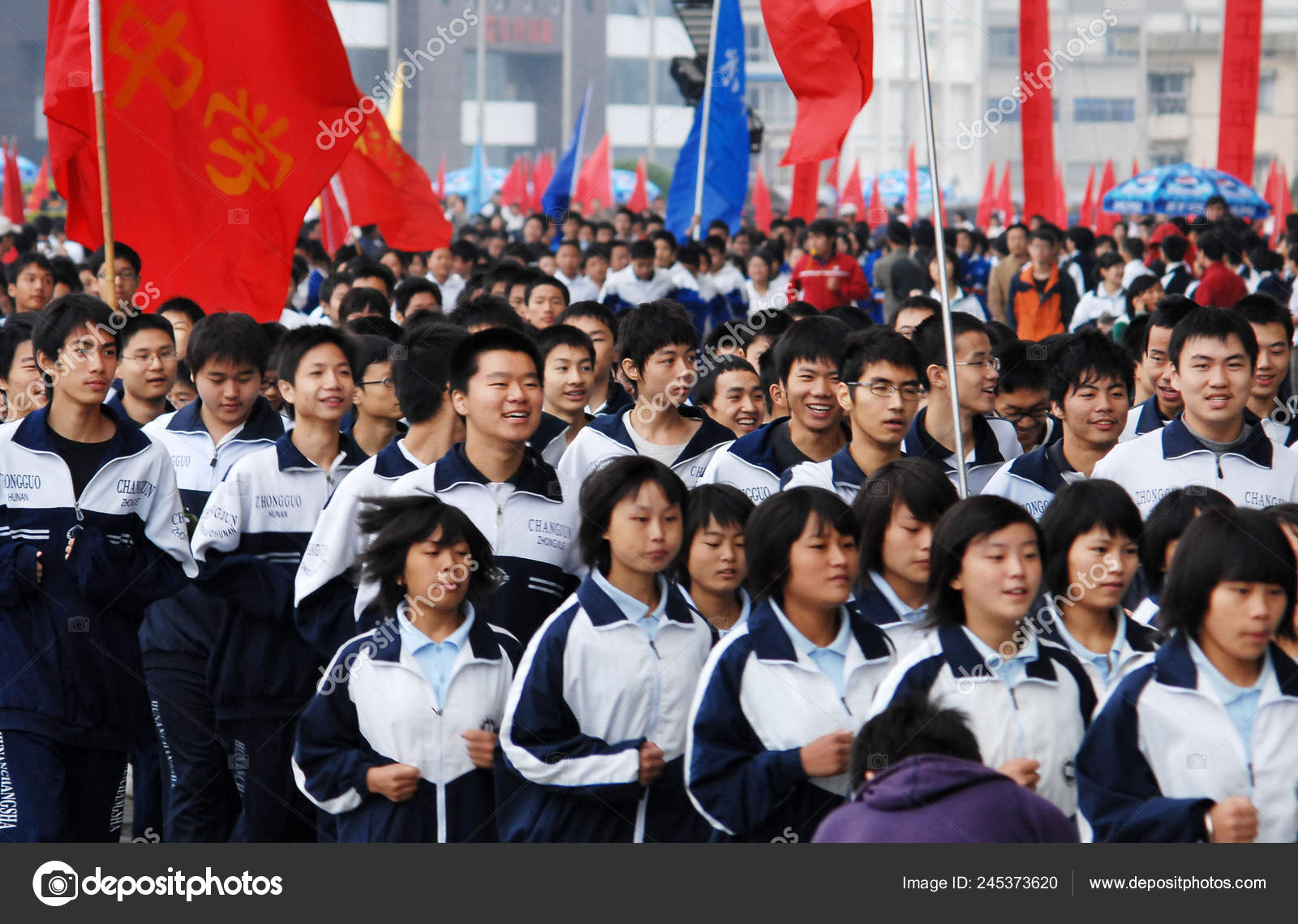 Chinese Students Run Long Distance Running Campaign Changsha Central ...