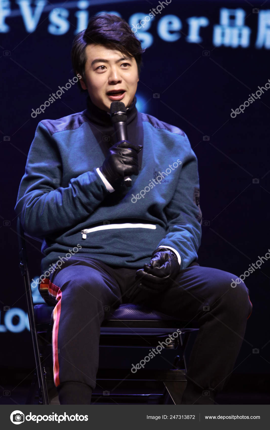 Chinese Pianist Lang Lang Attends Press Conference Hologram Concert ...