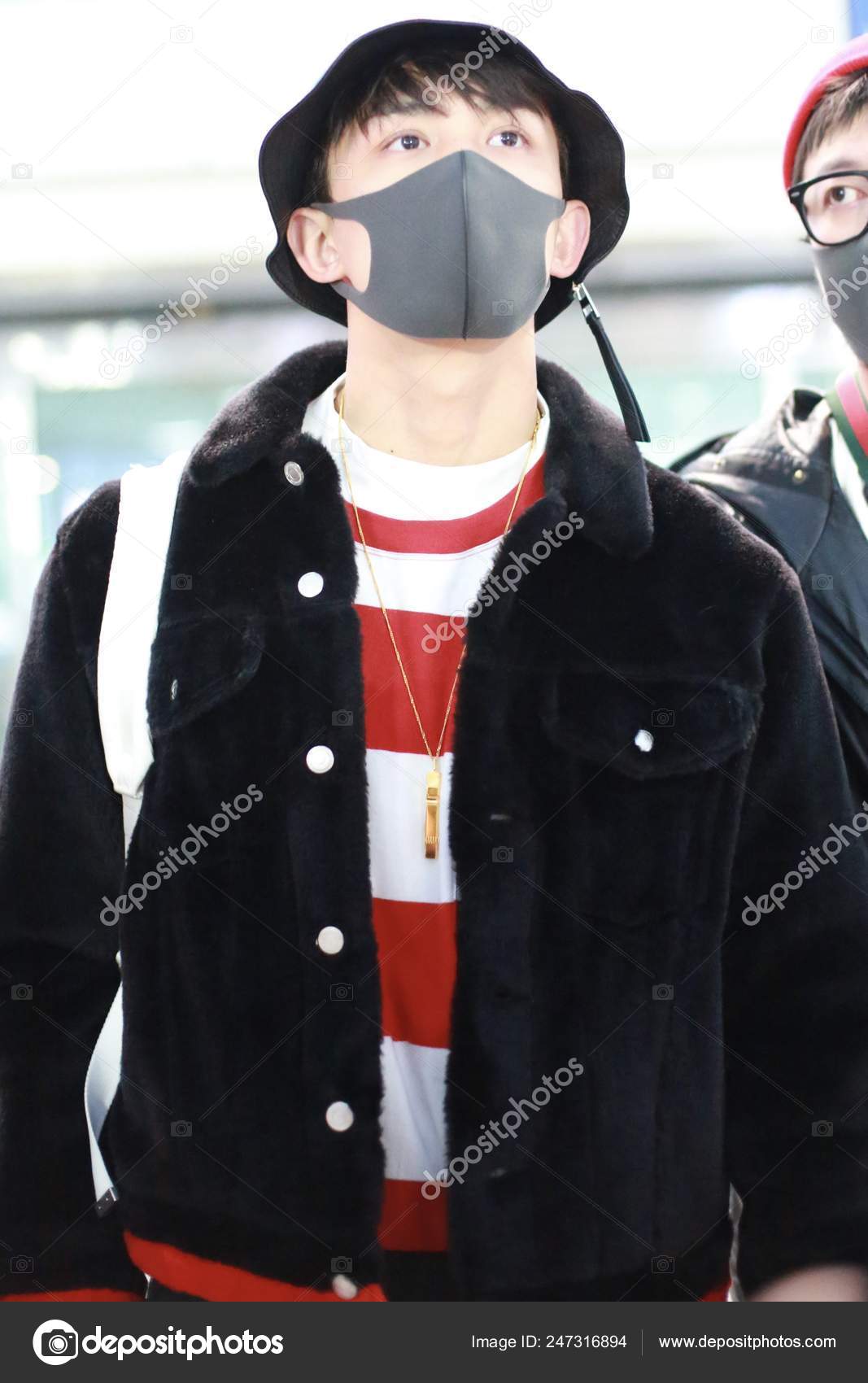 Chinese Actor Leo Lei Known Nation's Little Brother China Arrives ...