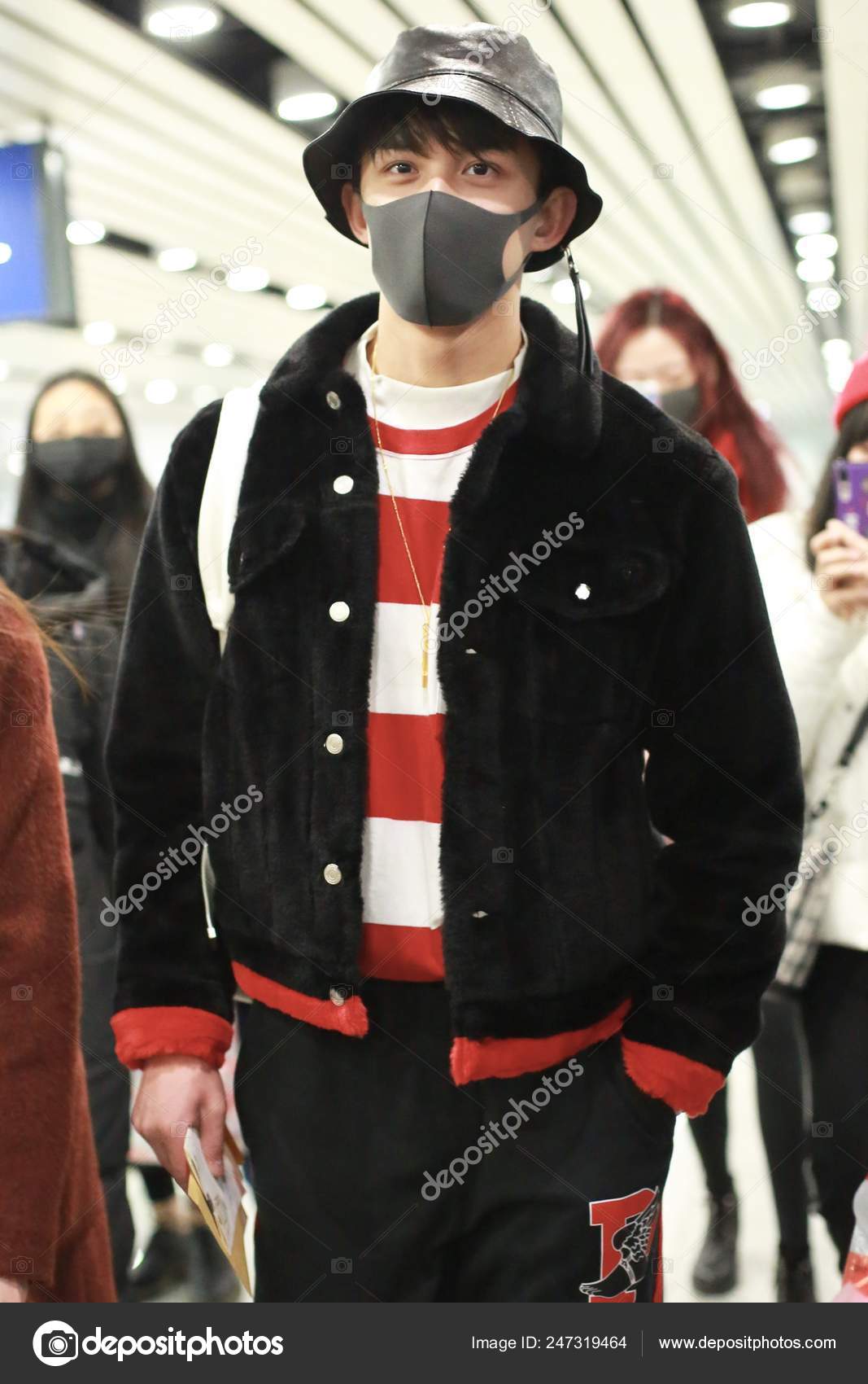 Chinese Actor Leo Lei Known Nation's Little Brother China Arrives ...