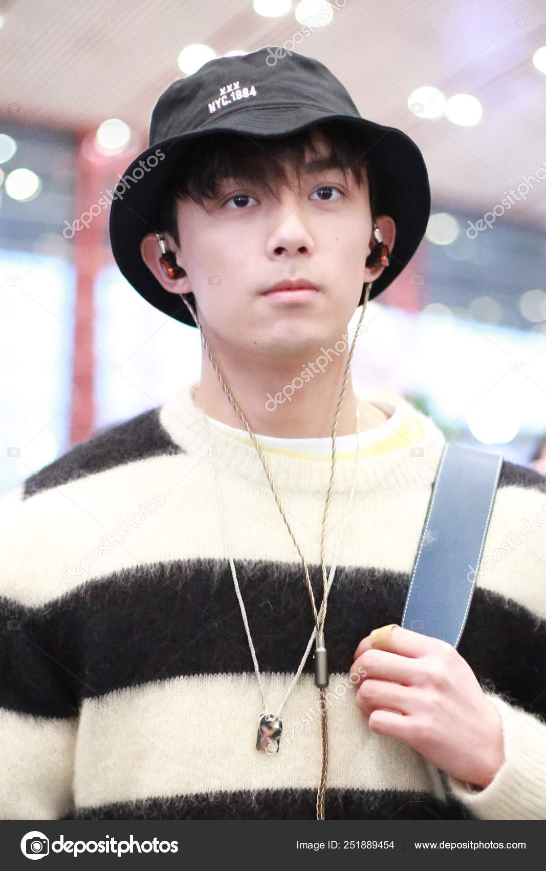 Chinese Actor Leo Lei Known Nation's Little Brother China Arrives ...